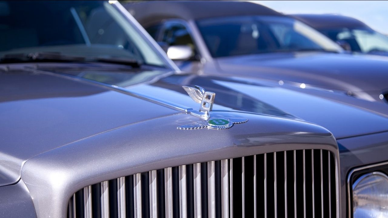 Coches Funebres - Tanatorio Funeraria Picassent